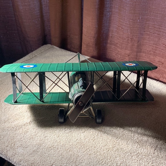 Art | Green Ww1 Metal Biplane Hand Painted Rare Vintage Collectible ...